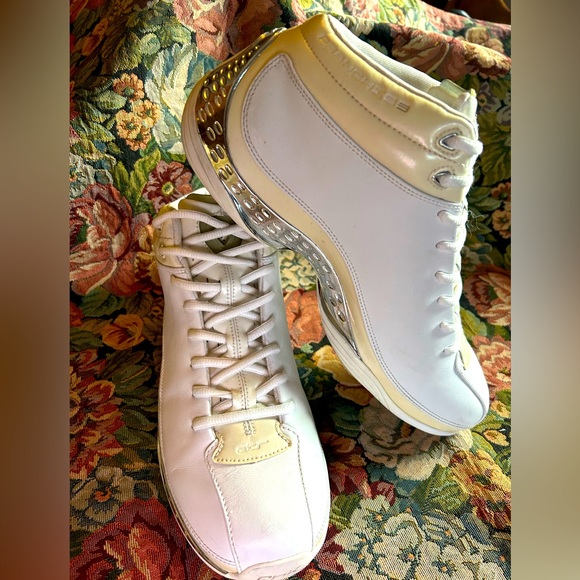 Reebok | Shoes | Vtg 9s Reebok Above The Rim Sneakers | Poshmark